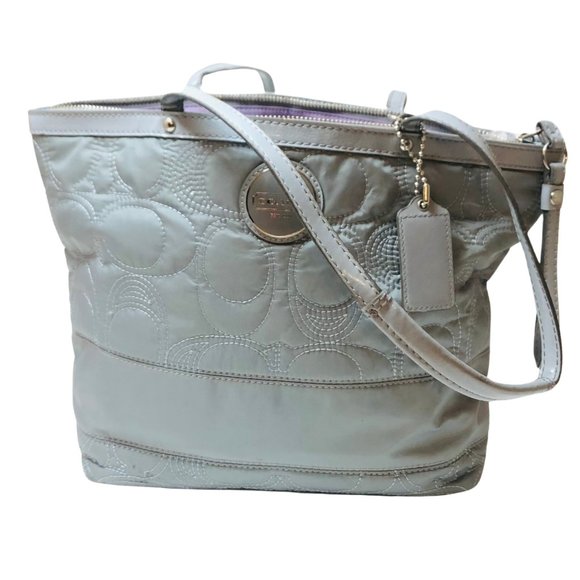 Coach | Bags | Coach Quilted Gray Signature Quilted Stitch Nylon Patent ...